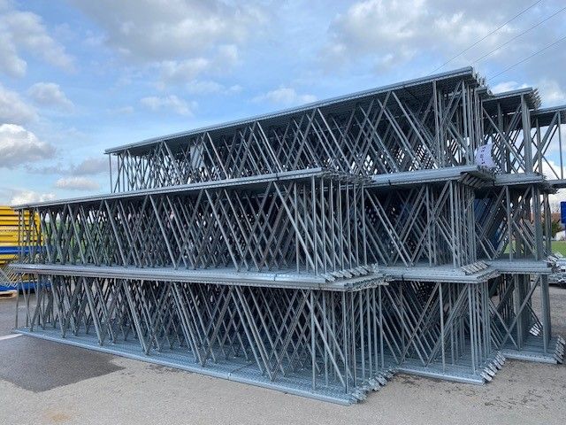 56 linear metres of Bito P2 pallet racking | P10102