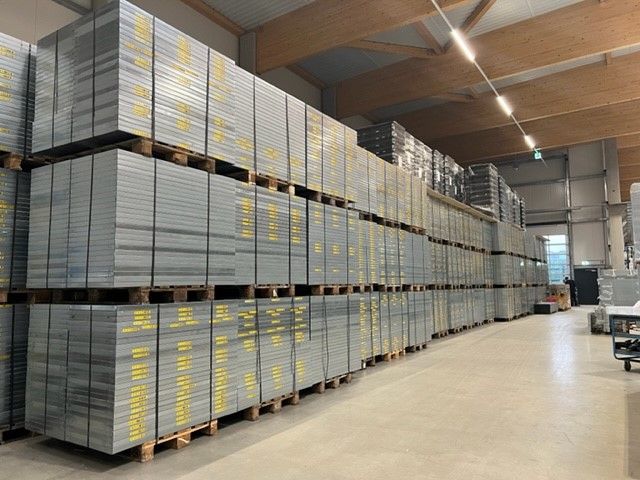 40 lfm. Fachbodenregal Schäfer R3000 gebraucht | P10050