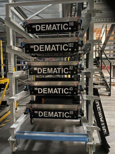 320 units Dematic Multishuttle DMS 2 31.5 kg | P10134