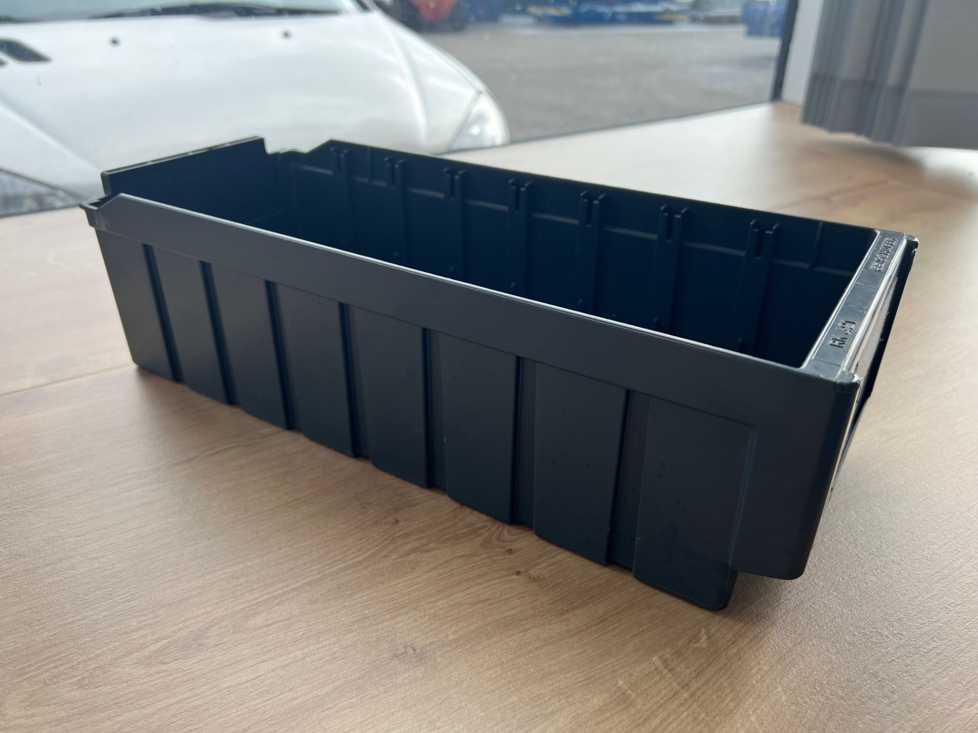1000 SSI Schäfer RK 421 shelf boxes – containers – plastic crates, used ...