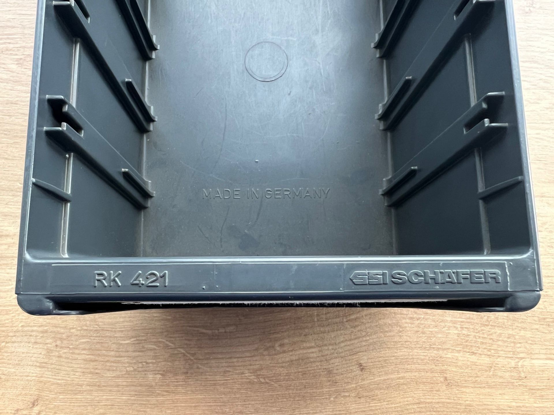 1000 SSI Schäfer RK 421 shelf boxes – containers – plastic crates, used ...